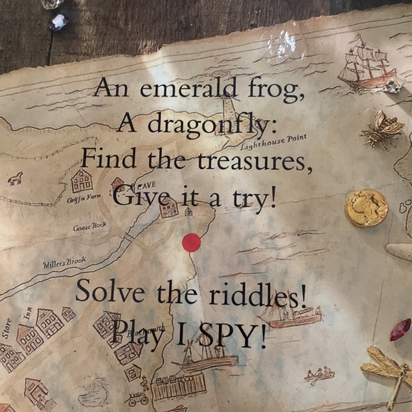 Scholastic | Other | I Spy Treasure Hunt A Book Of Picture Riddles ...